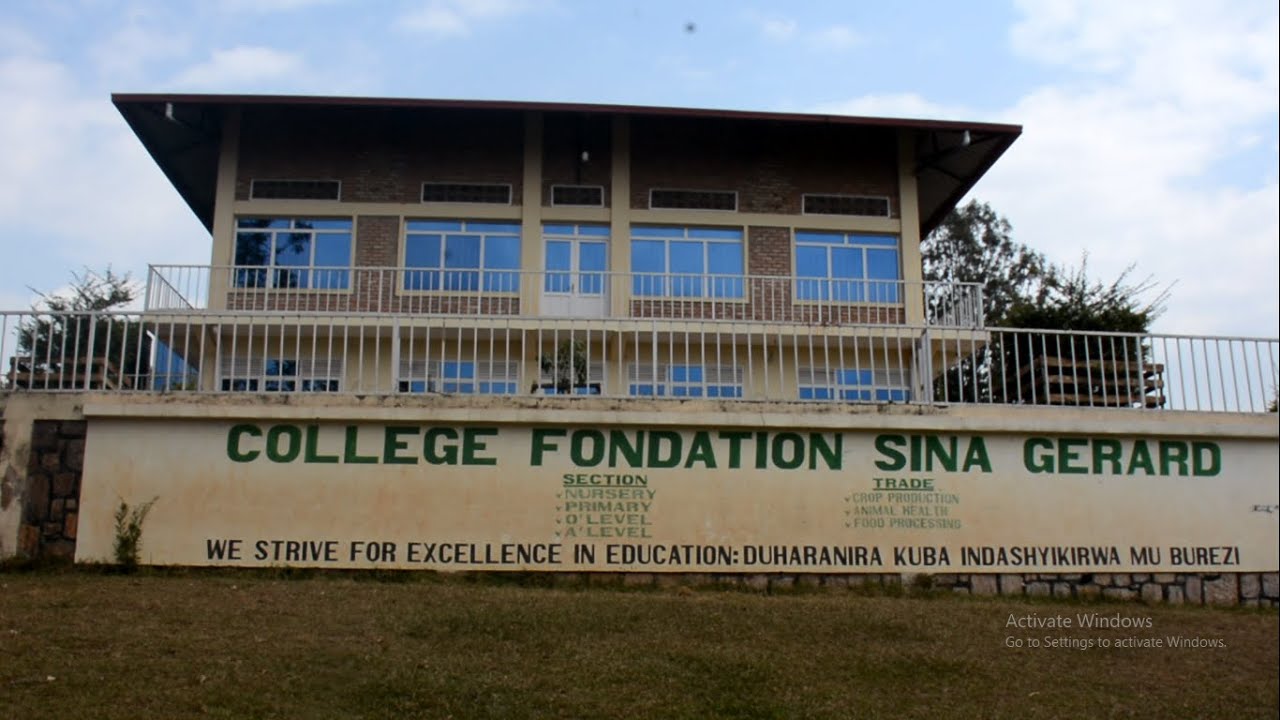 Itangazo Ryo kugemura ibikoresho Binyuranye muri College Fondation SINA ...